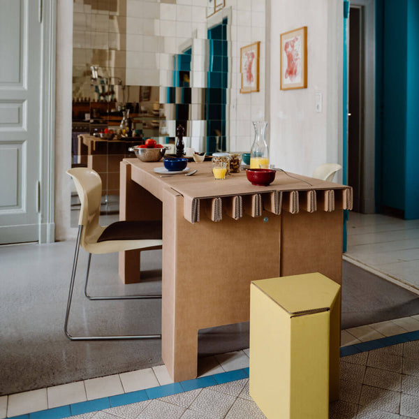 ROOM IN A BOX | Table GRID